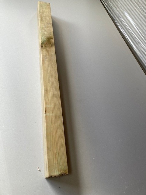 1200 X 90 X 90MM TREATED SQUARE NEWEL POST