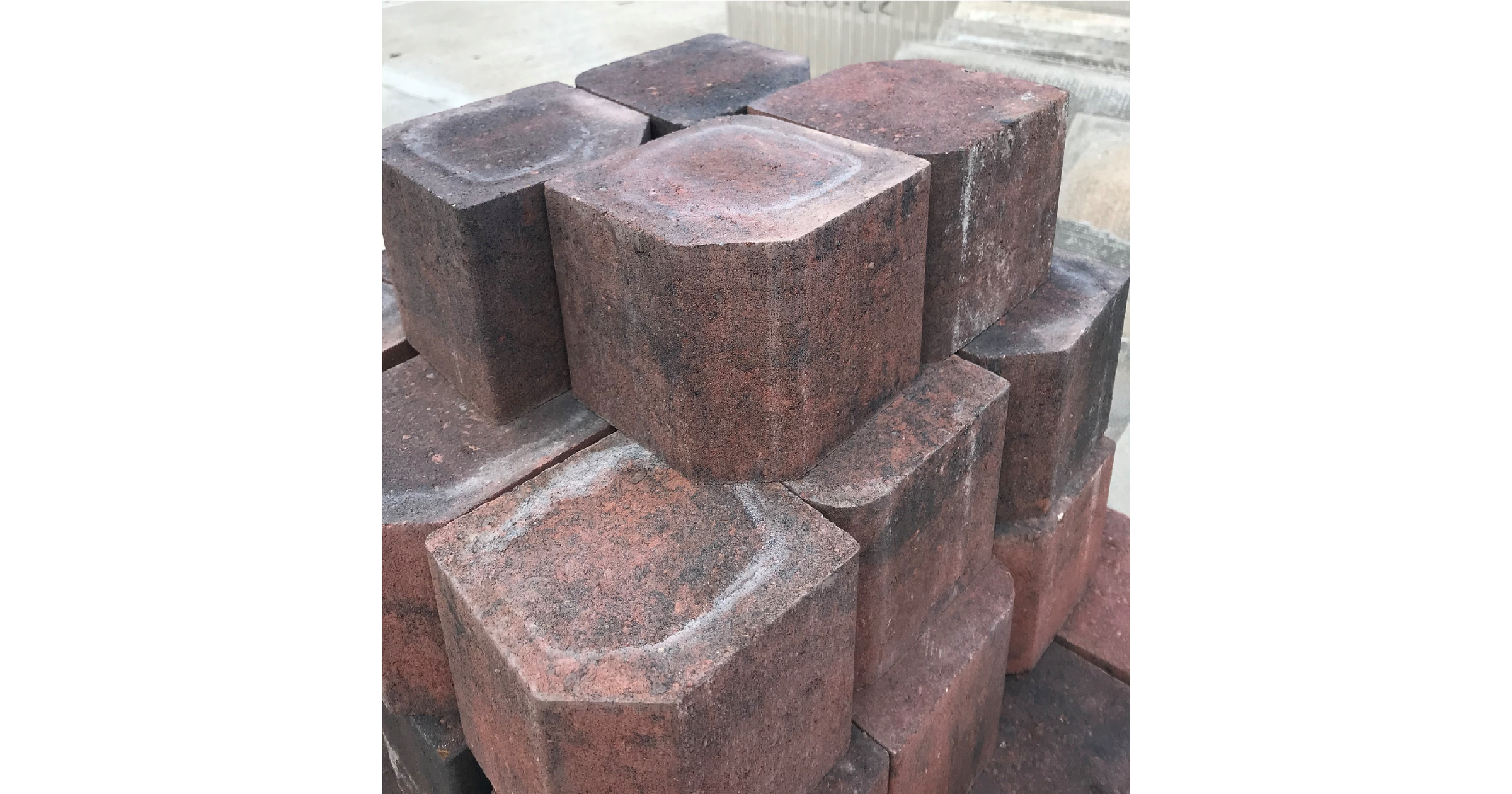 PLASMOR SMALL BRINDLE KERB EDGING 120H X 120D X 100W 10/LIN MTR.