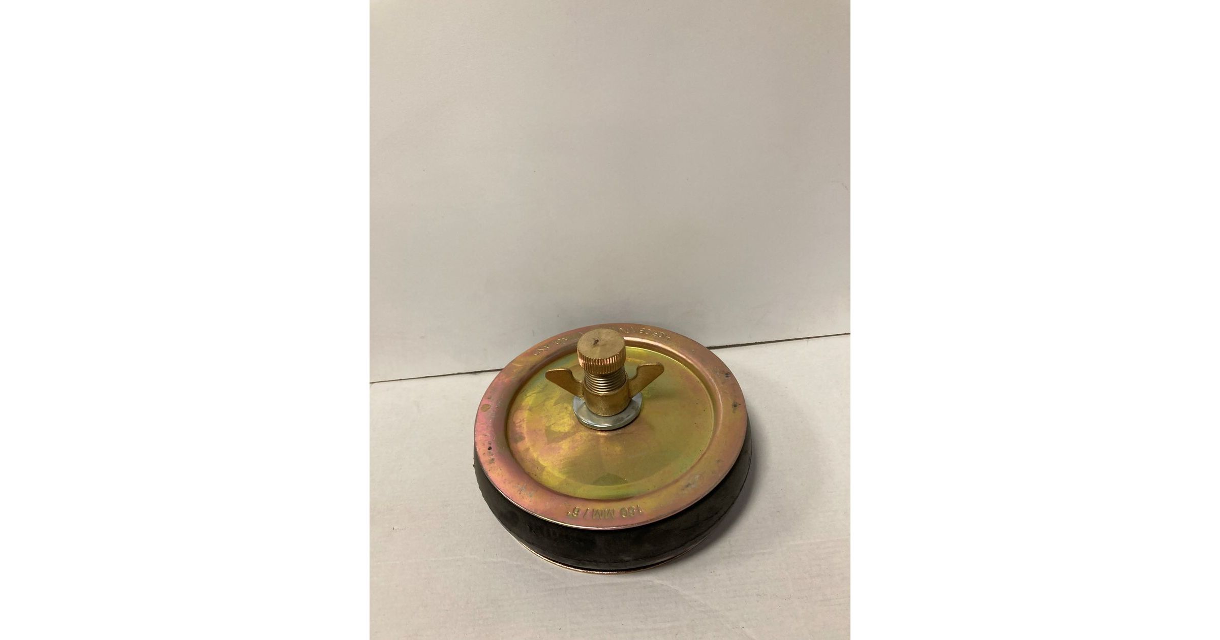 6" EXPANDING METAL DRAIN PLUG