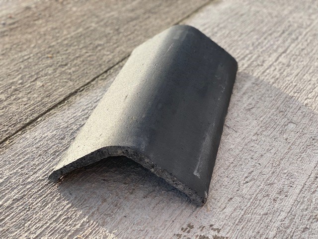 MARLEY MODERN UNIVERSAL ANGLE RIDGE SMOOTH ANTHRACITE 457MM LONG