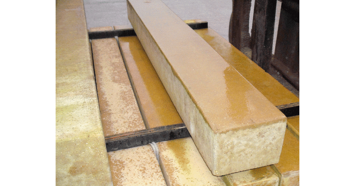 4`0" 6X4 BUFF SMOOTH FACED LINTEL (1200MM)